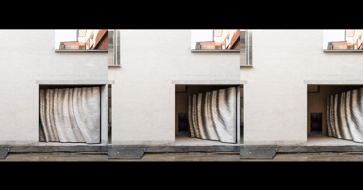 A curtain of metal | Design Museum Gent